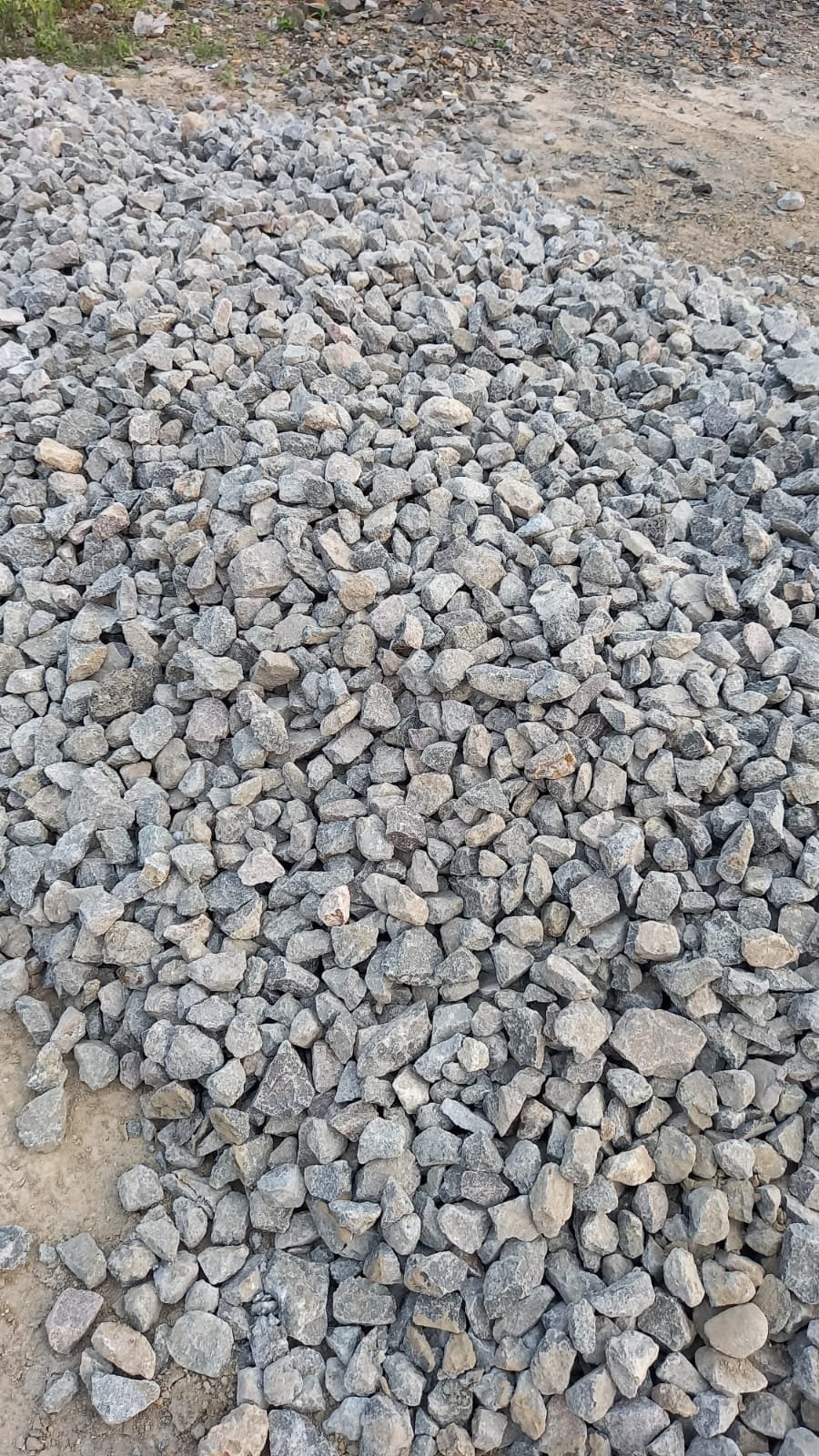 Supplier Batu Split Cor 3-5 | Gratis Ongkir & Bongkar Muat